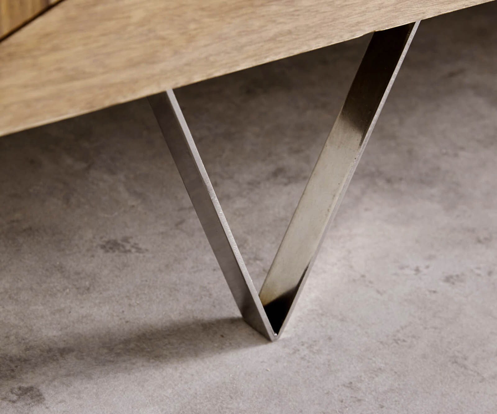 Acheter des buffets nobles en bois massif en ligne | DELIFE